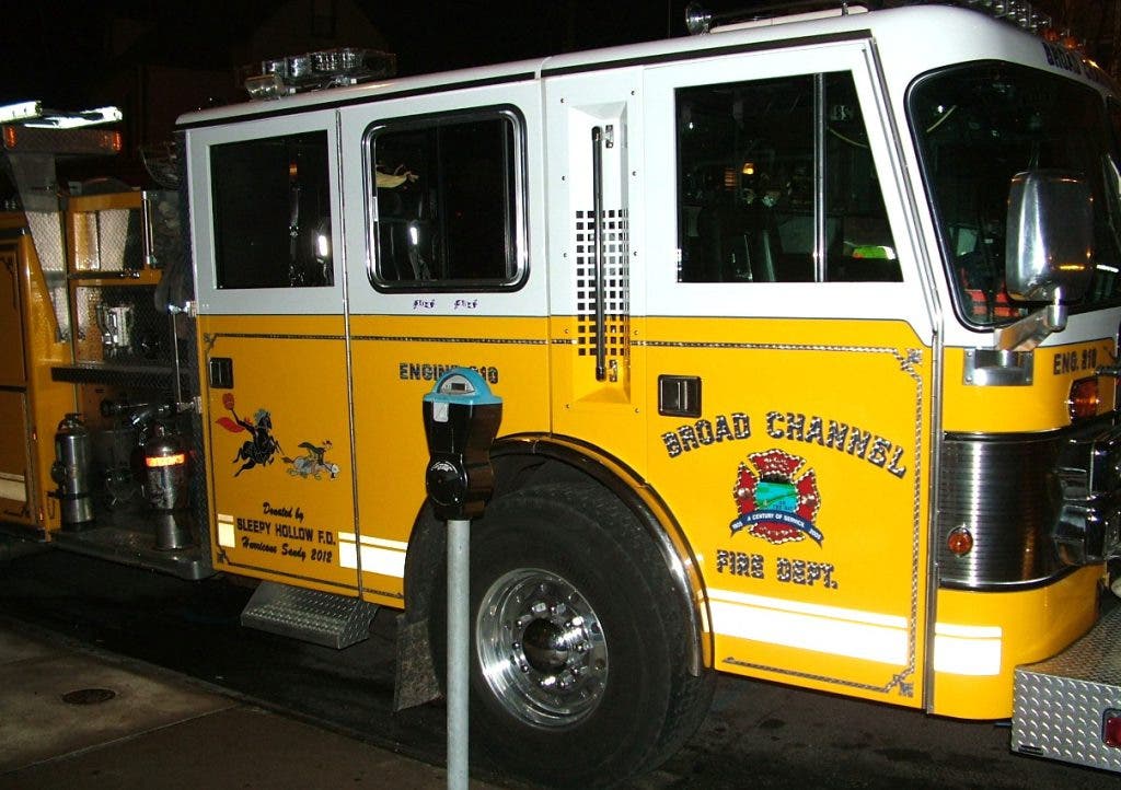 Broad Channel Firefighters Say Thanks | Tarrytown, NY Patch
