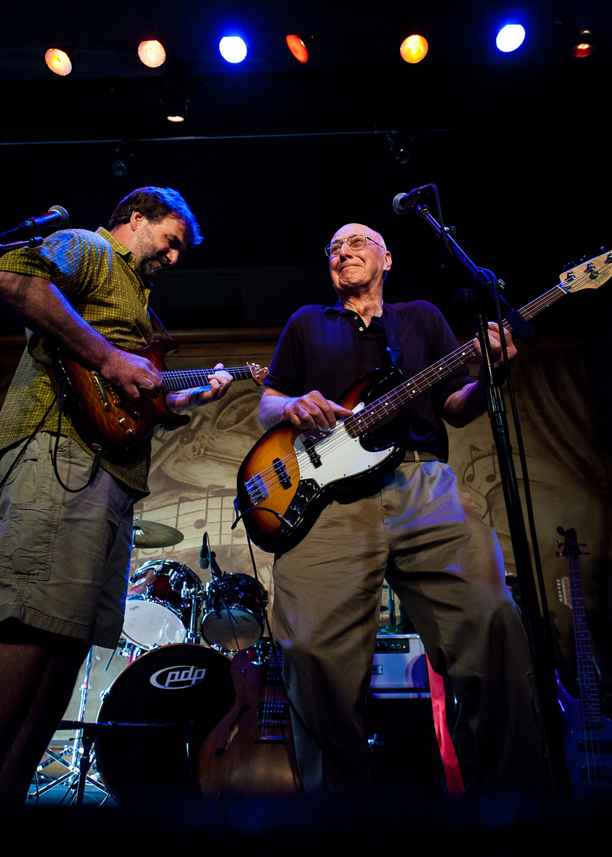 79-Year-Old Bass Player Debuts w/Pro Son At Fitzgerald's Nightclub ...