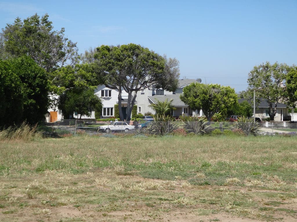 Viewfinder: Ocean View Farms | Venice, CA Patch