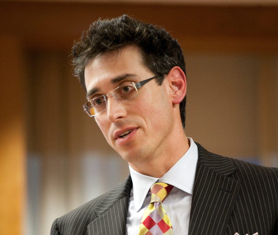West Newton Residents Meet Evan Falchuk, Candidate for Governor of ...