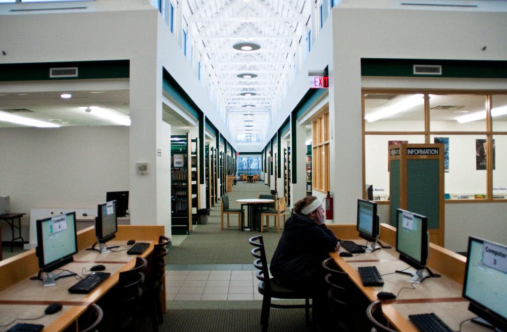 Photos: Farmingdale Library Reopens after Renovations | Farmingdale, NY ...