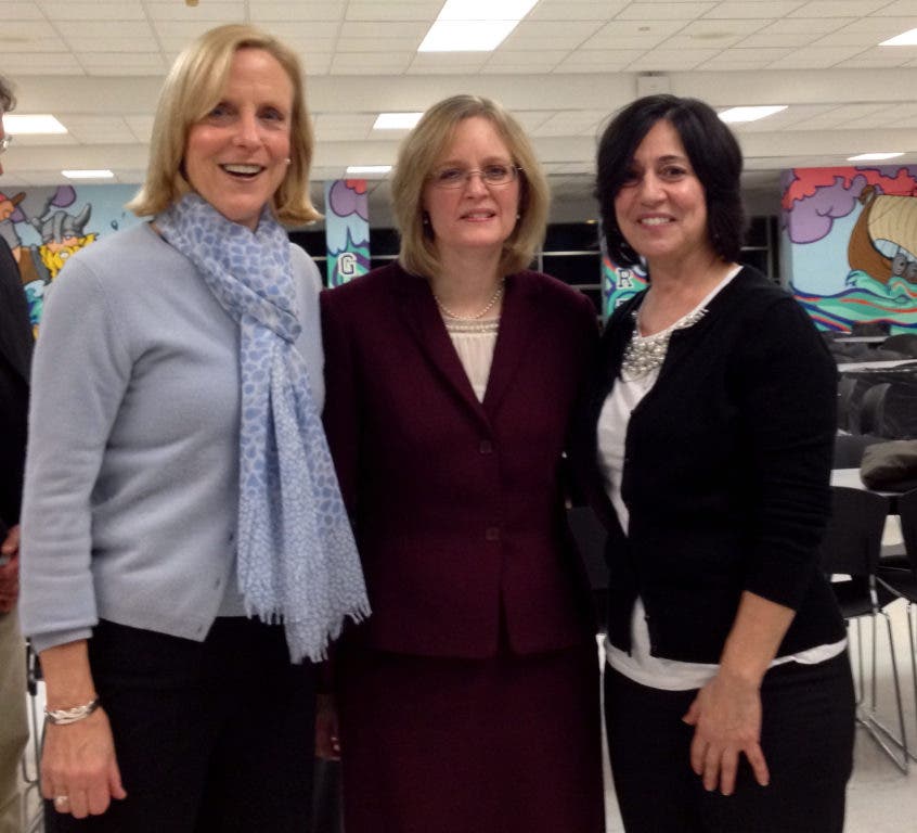 Mooney Appointed Superintendent of Port Washington Public Schools ...