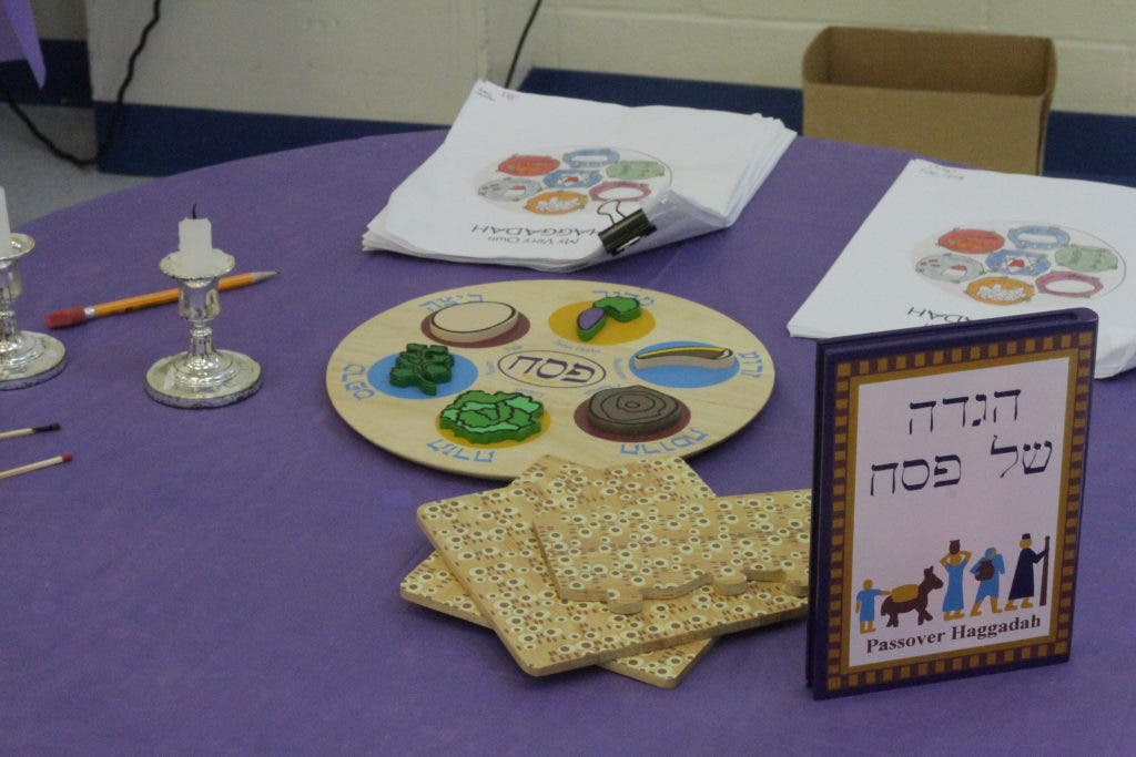 New City Jewish Center Hosts Model Seder For Kids (VIDEO) | New City ...