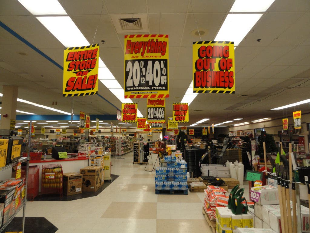 Geneva Hardware Re-Opens for Holiday Liquidation Sales | Geneva, IL Patch