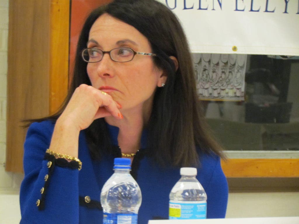 6th Congressional District Candidates Sound Off During Forum | Crystal ...