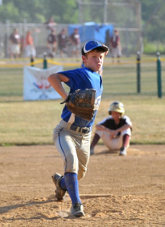 Sports Photo Gallery: Blue Demons 12-Under Baseball Battles in 'Burbs ...