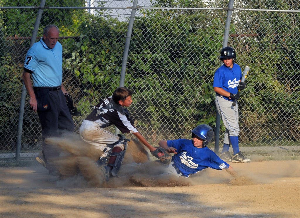Sports Photo Gallery: Blue Demons 12-Under Baseball Battles in 'Burbs ...