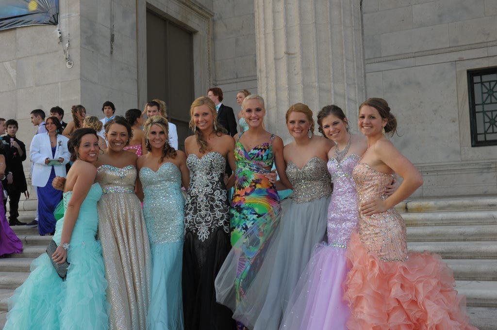 Sandburg's 2013 Senior Prom at the Field Museum (Gallery) | Orland Park ...