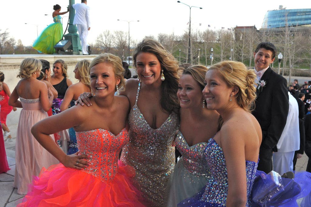 Sandburg's 2013 Senior Prom at the Field Museum (Gallery) | Orland Park ...
