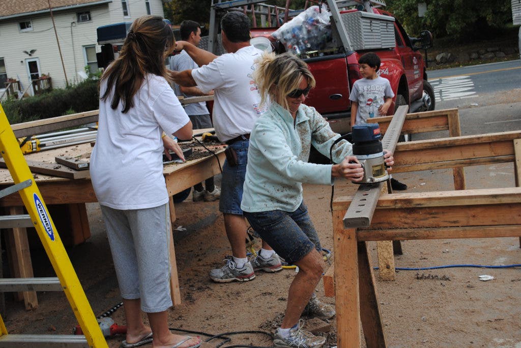 Highview Playground Build: Day 7 | Nanuet, NY Patch