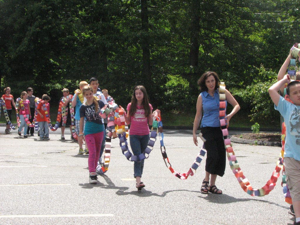 Photos: Tyl Middle School Wraps Up 'Rachel's Challenge' | Montville, CT ...