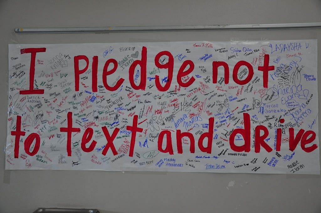 'Don't Text and Drive' Pledge Day a Wharton Success | New Tampa, FL Patch