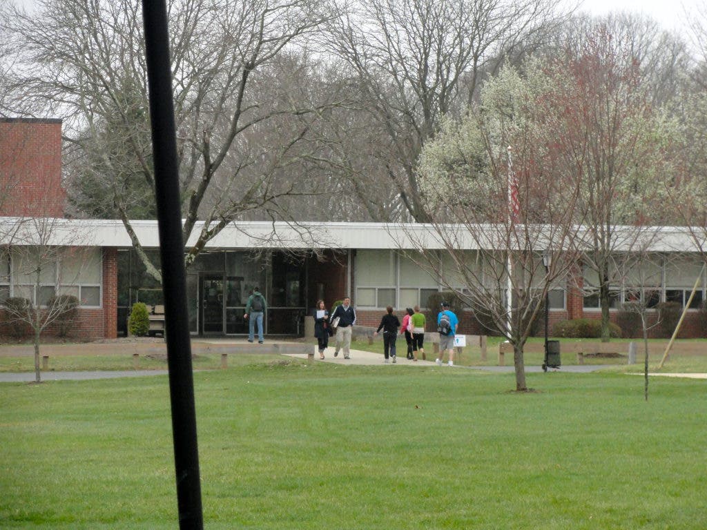 Collier Youth Services Offers Alternative Learning for Alternative Kids ...