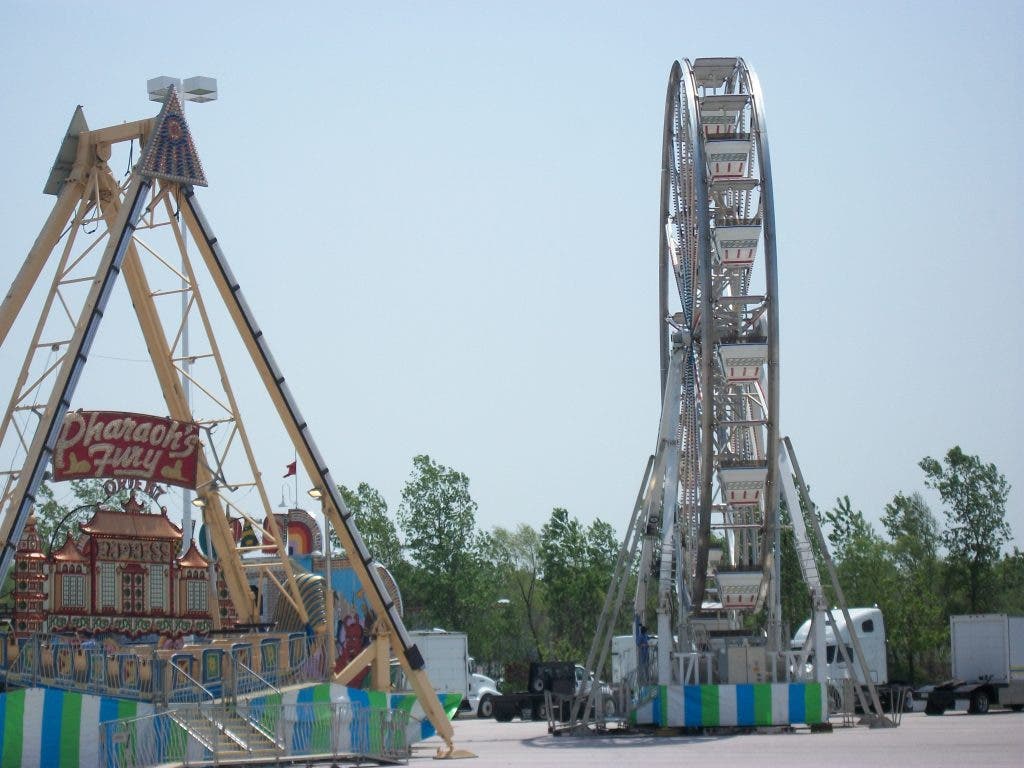 The View From Luehr's Carnival at St. Louis Mills Mall | Hazelwood, MO ...