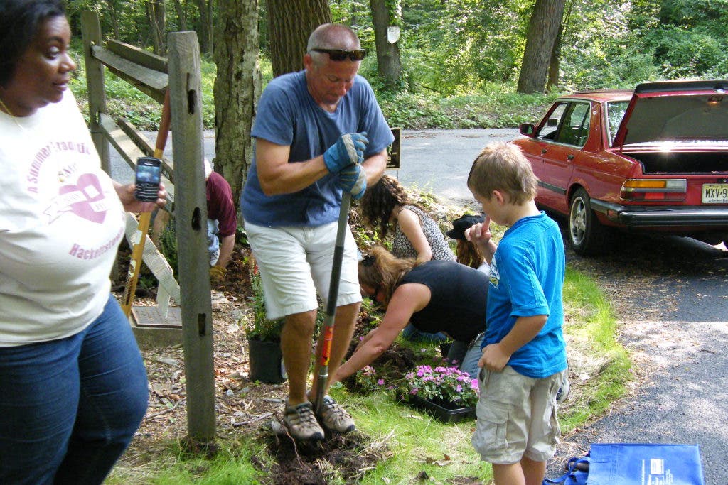 Long Valley Volunteers Spruce Up Camp Merry Heart | Long Valley, NJ Patch