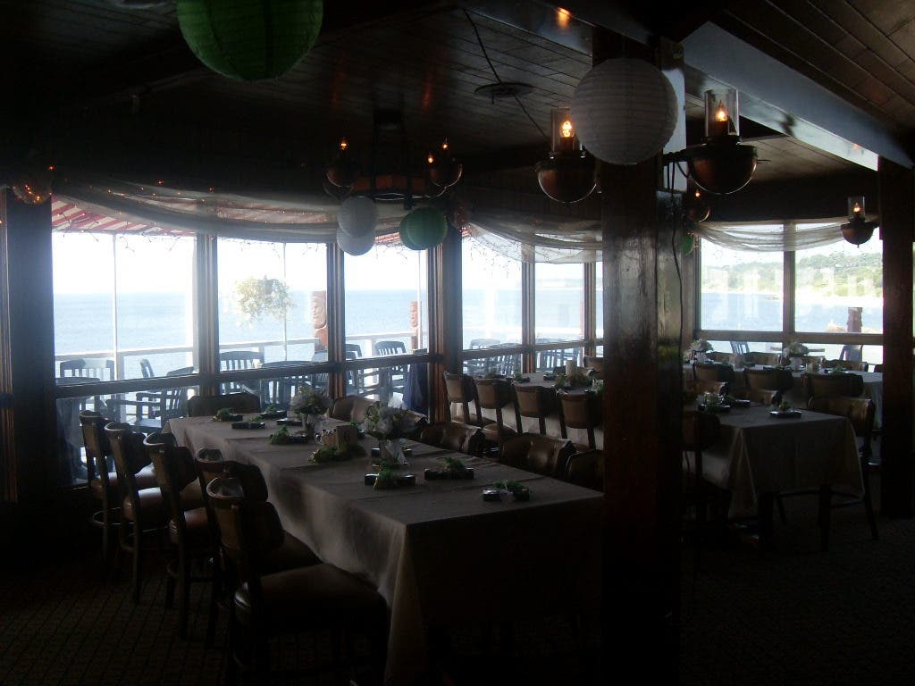 #74: Soundview Restaurant is a Timeless Treasure of the North Fork ...
