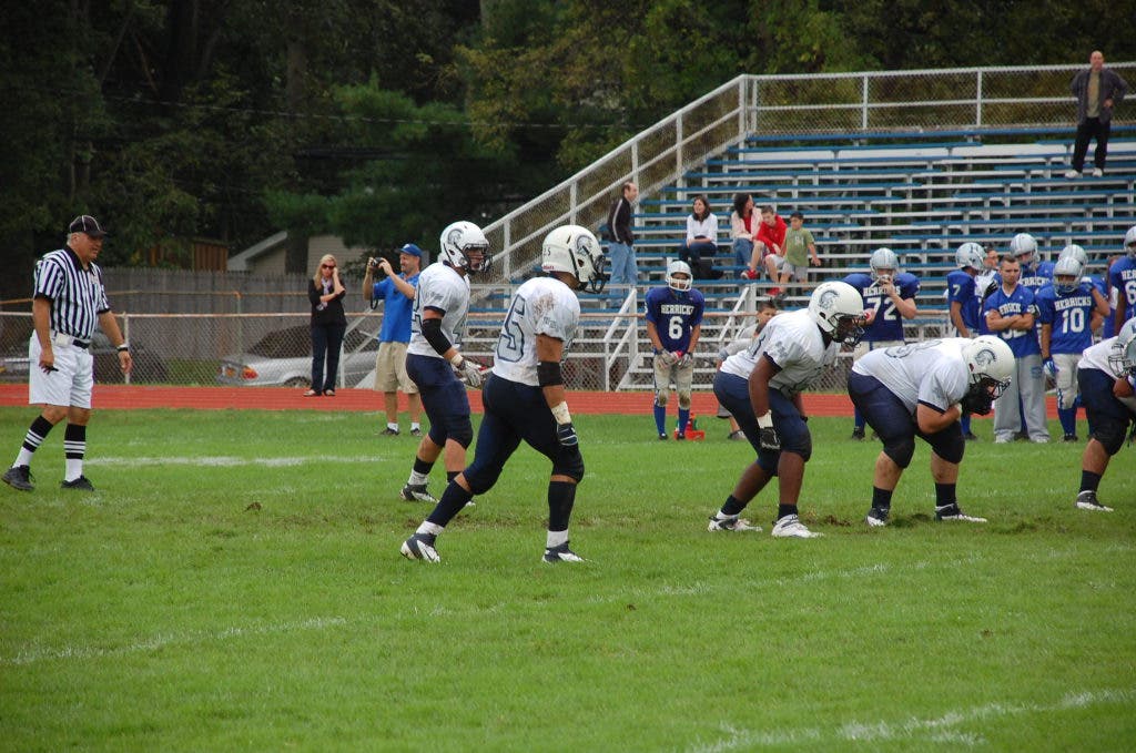 New Hyde Park Football Beats Herricks, 42-12 | New Hyde Park, NY Patch