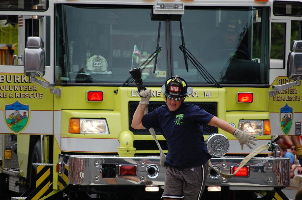 PHOTOS: Firefighters Compete in Old Fashioned Fireman's Day | Fairfax ...