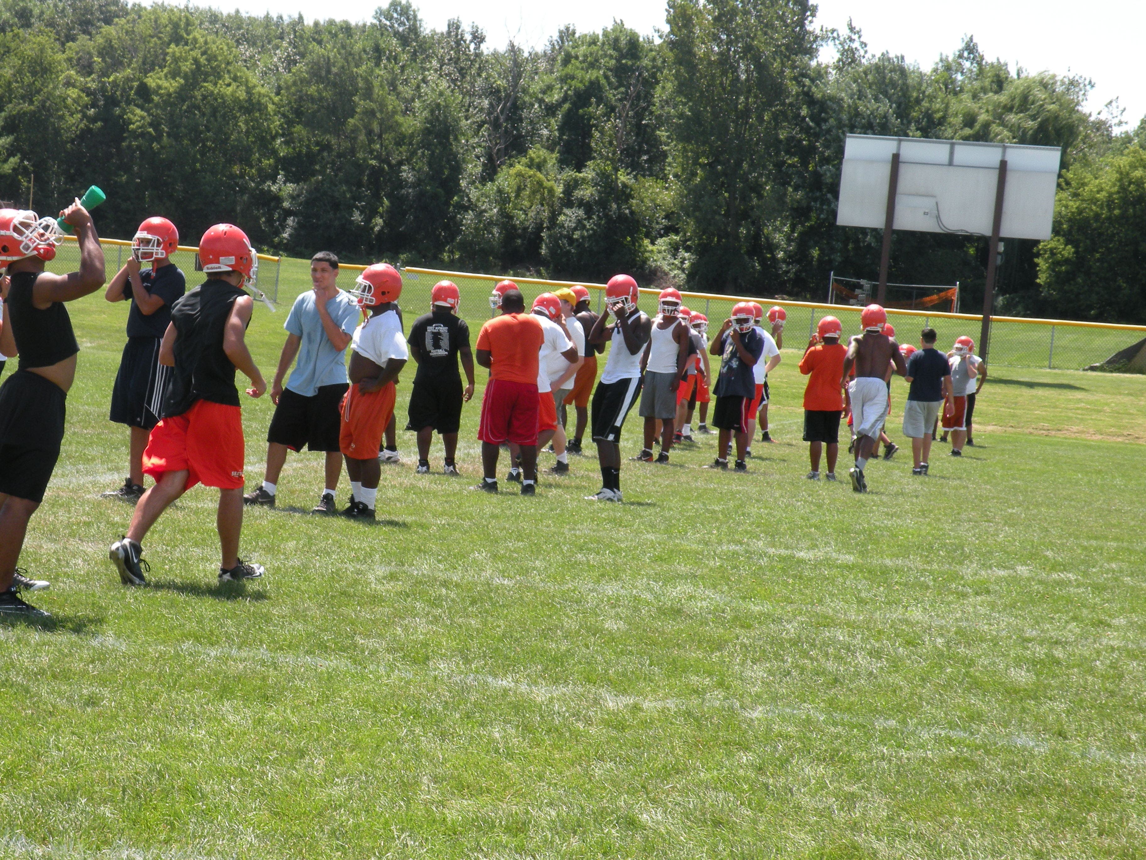 Shepard Football Looks to Build on 2009's Big Gains | Palos, IL Patch