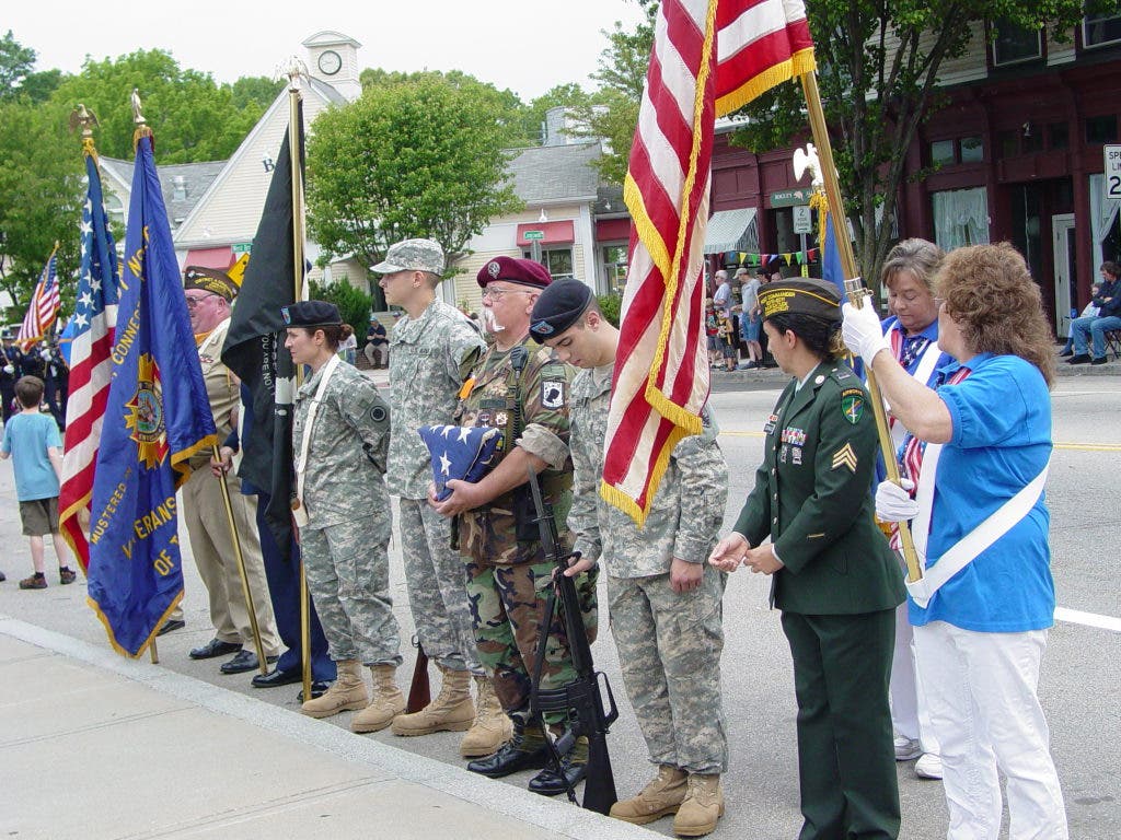 Crowds Come Out For The Westerly-Pawcatuck Memorial Day Parade ...