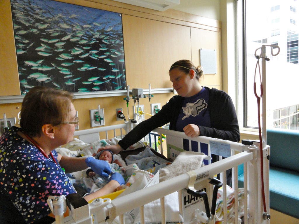 Overlake Hospital Neonatal Intensive Care Unit Opens to First Tiny ...
