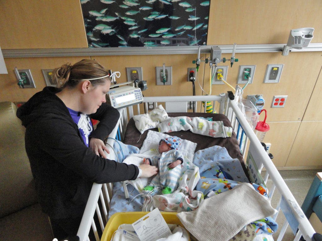 Overlake Hospital Neonatal Intensive Care Unit Opens to First Tiny ...