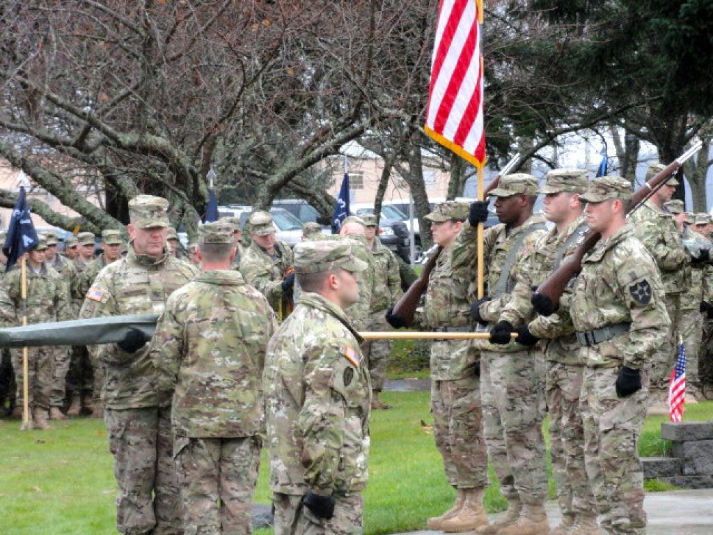 Stryker Arrowhead Brigade Prepares for Pre-Christmas Deployment ...