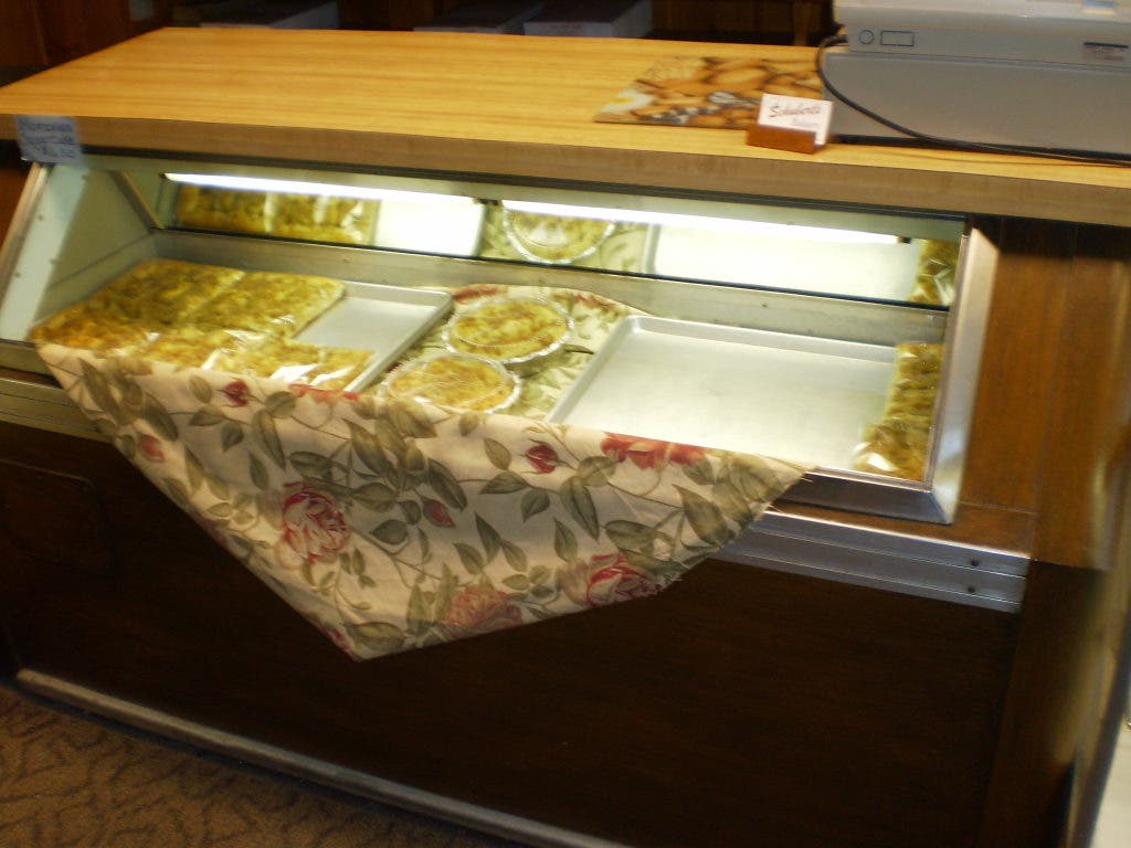 PHOTOS: Happy Fastnacht Day from Schubert's Bakery | Nazareth, PA Patch