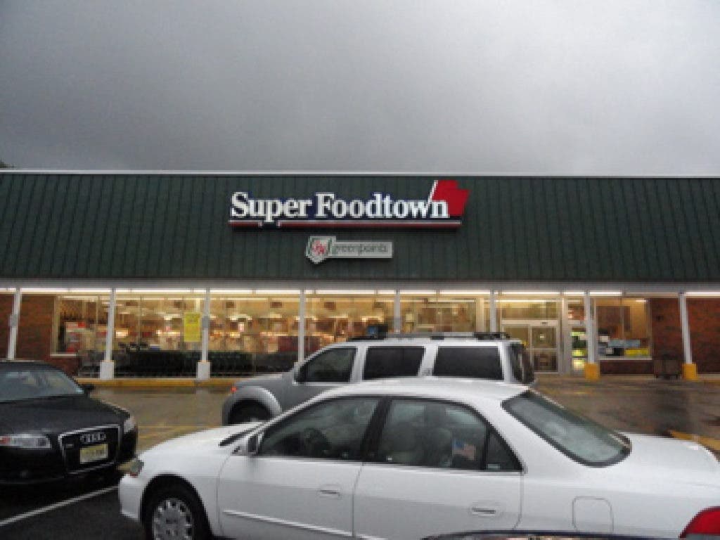 Irene: A Visit to Lake Hiawatha's Super Foodtown | Parsippany, NJ Patch