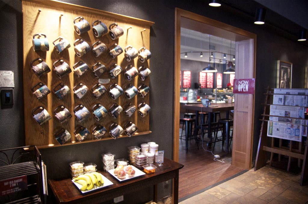 Java House Owner's Fresh Salad Bar Venture Open For Business | Iowa ...