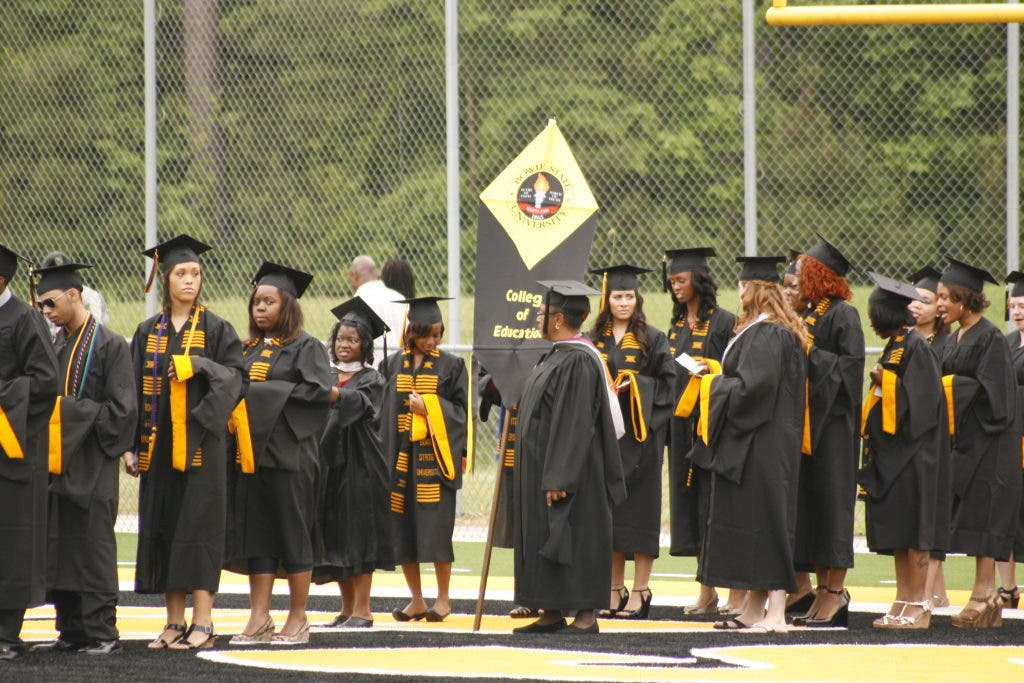 Photo Gallery: Bowie State University 2011 Commencement Ceremony ...