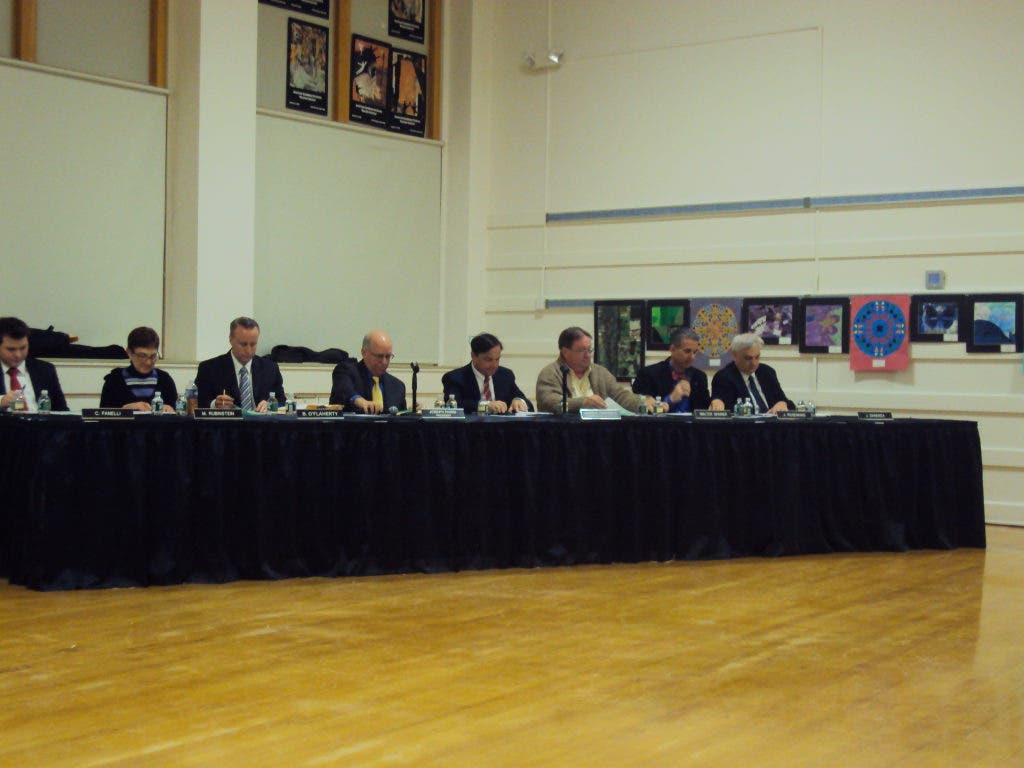 DeAngelo Addresses Parents' Concerns Over Barnum Woods Virus | East ...