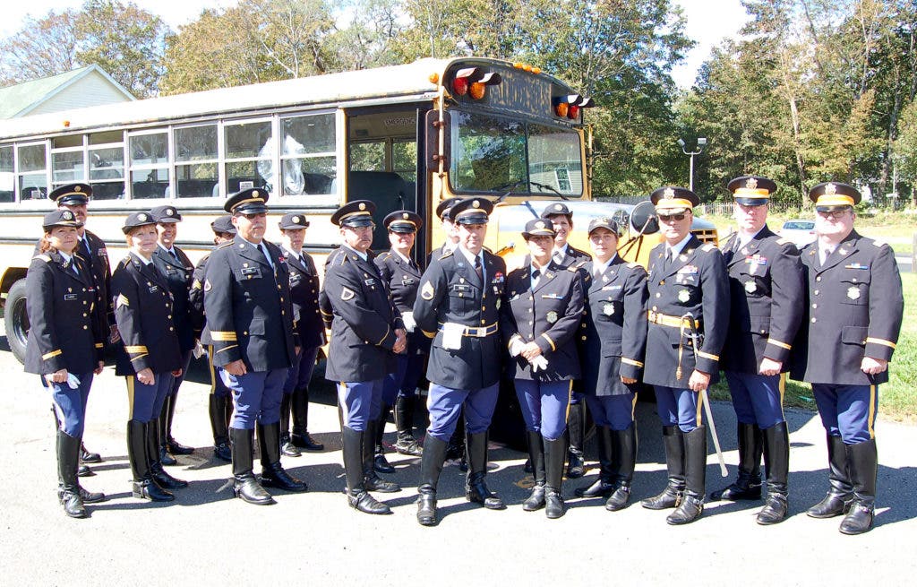 Governor's Foot Guard Ceremony on Branford Green [Photos and Video ...
