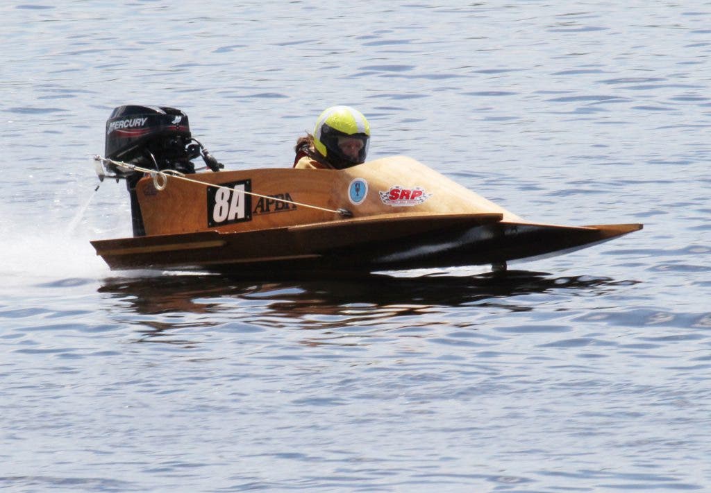 Easton 12-Year-Old Hydroplane Powerboat Driver Continues to Impress ...