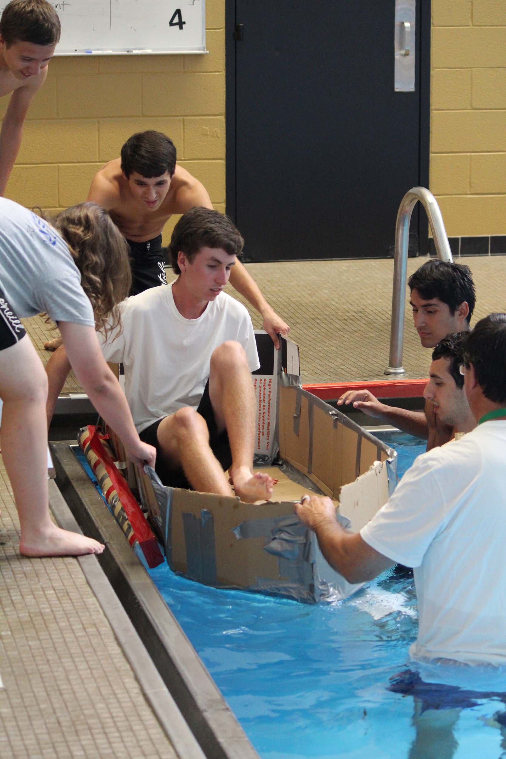 Video: AP Physics students row their boats across Richards pool | Oak ...