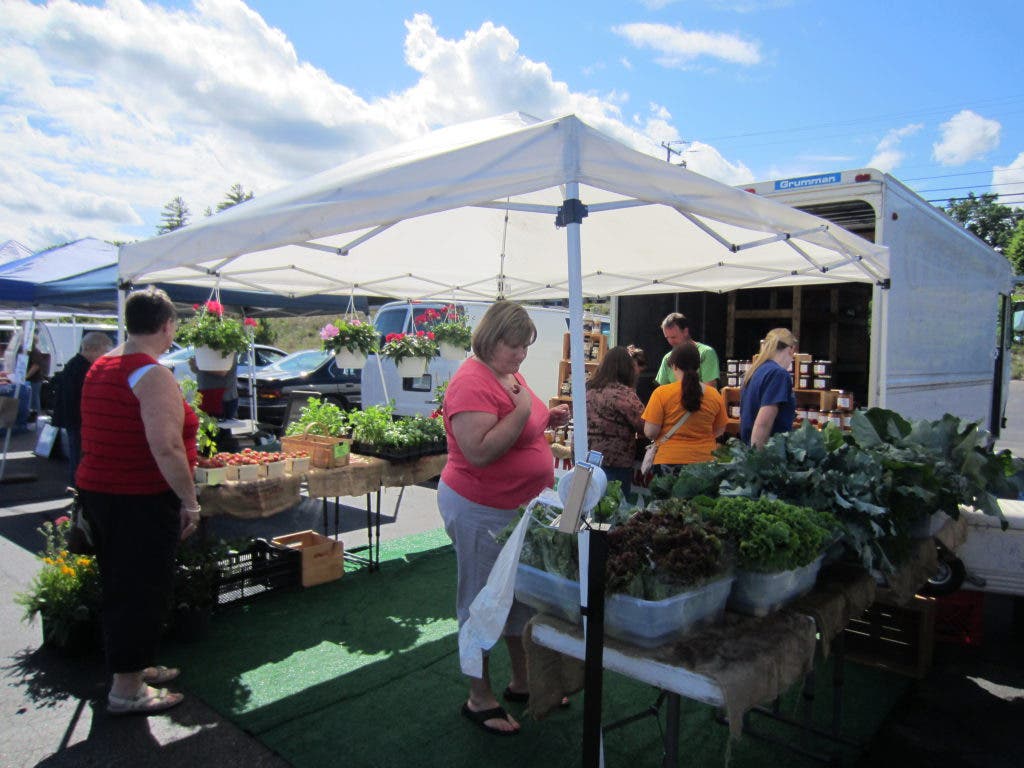 Merrimack Farmers Market Off to Sunny Start | Merrimack, NH Patch