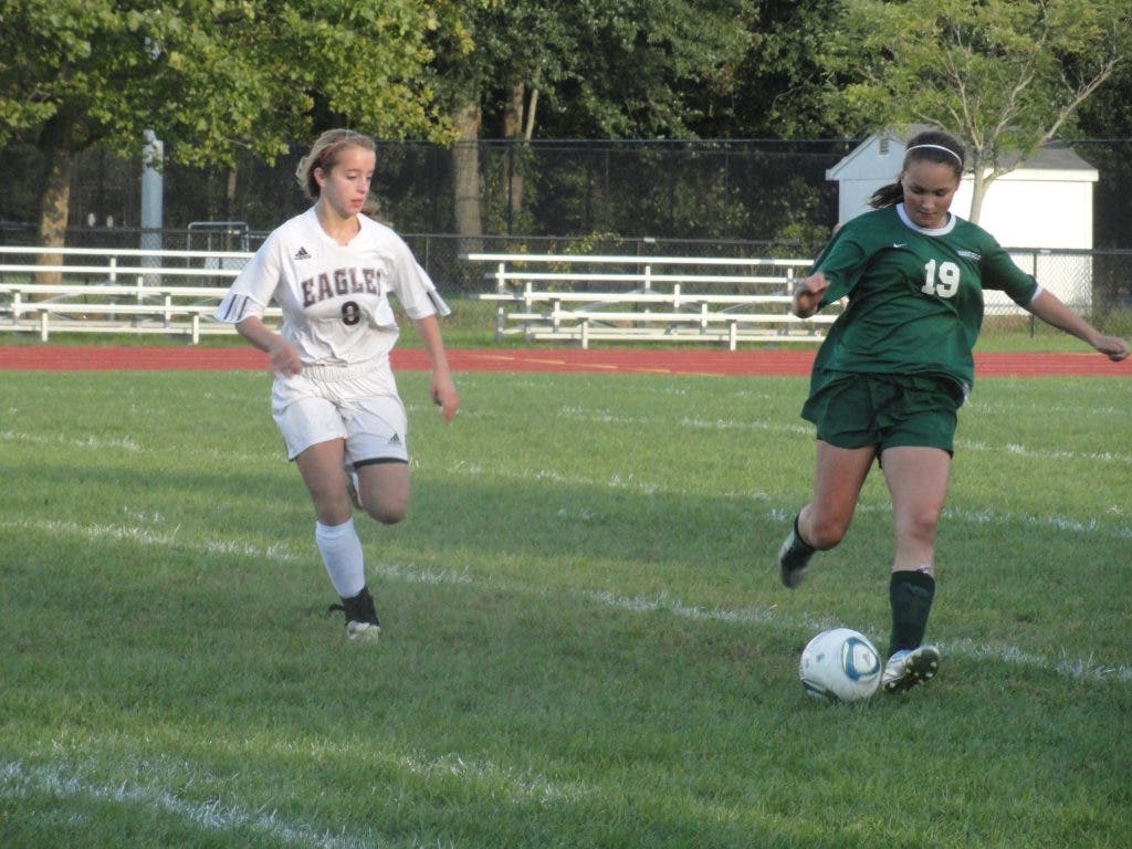 Sharon, Mansfield Girls Soccer Teams Hit Zero Hour | Sharon, MA Patch