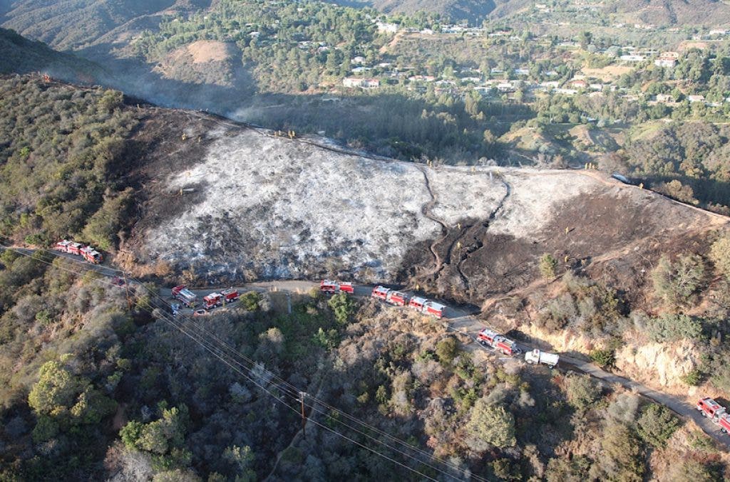 LAFD Battling Brush Fire in Rustic Canyon | Pacific Palisades, CA Patch