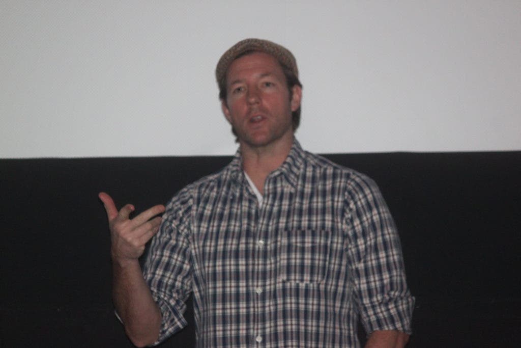 Ed Burns Returns Home for 'Fitzgerald Family Christmas' | Malverne, NY ...