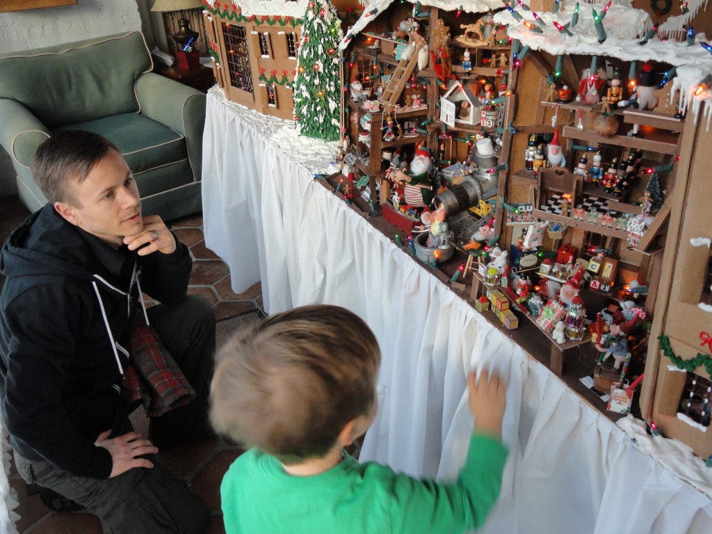 Gingerbread Village A Sweet Way to Kick Off Christmas Season | Homewood ...