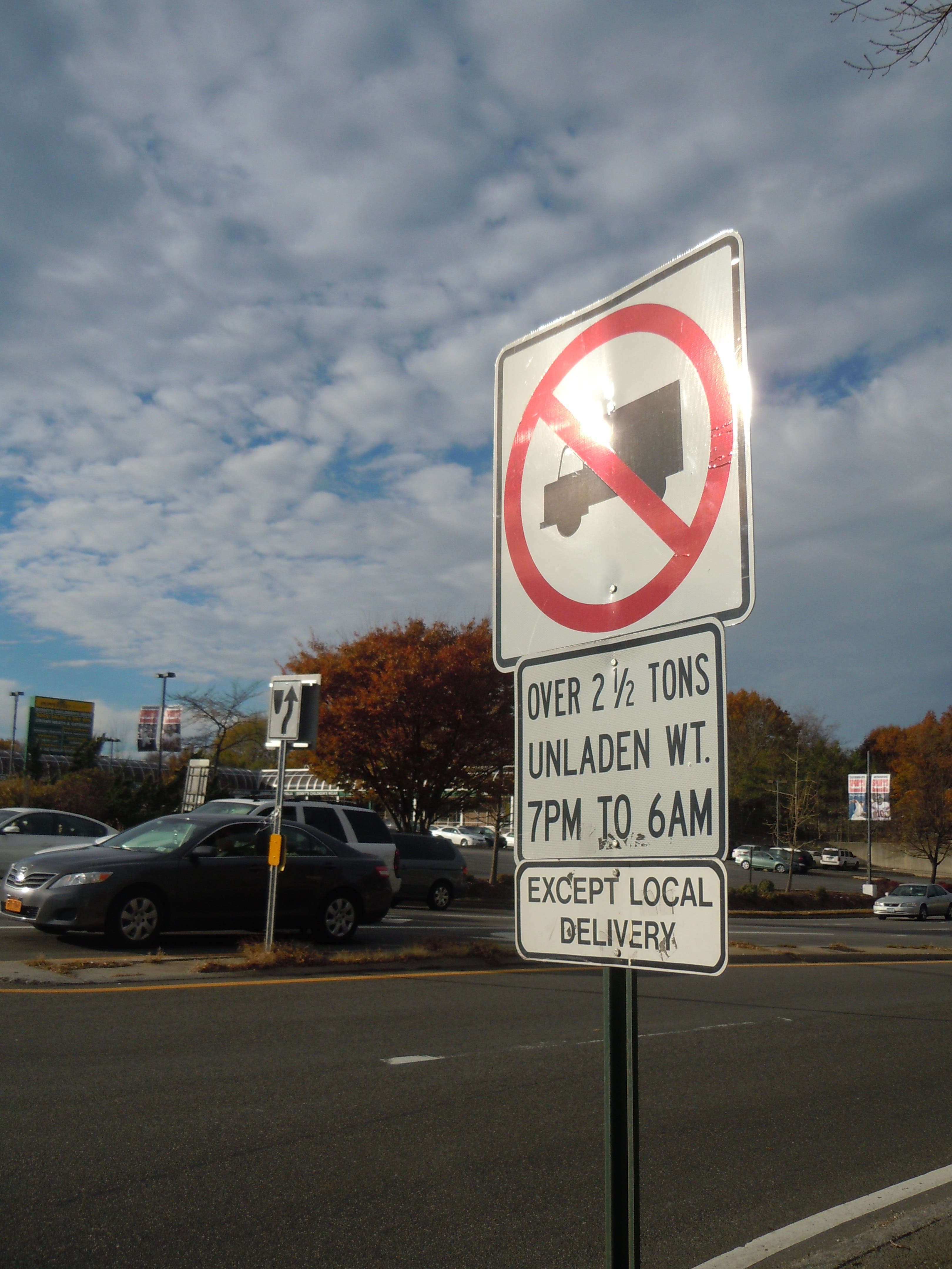 Community Association Concerned About Trucks on Townline Road | Commack ...