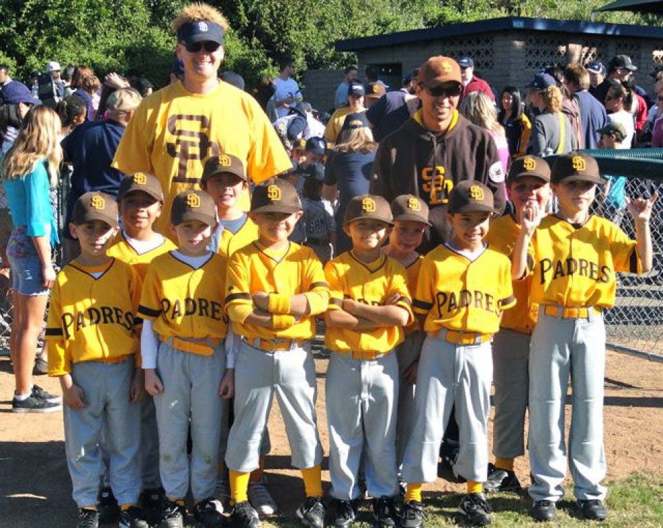 Rolando Little League Kicks Off Season With Opening Day [PHOTOS] | La ...