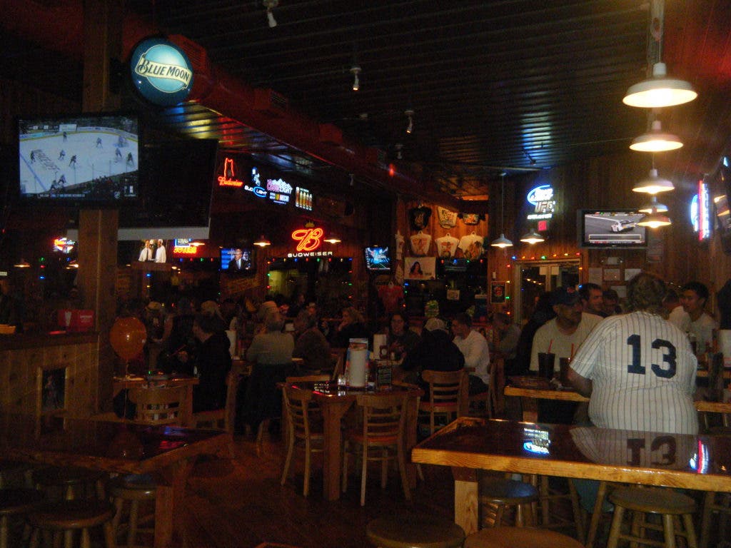 Hooters Of Milford Competes For Best Burger Title | Milford, CT Patch
