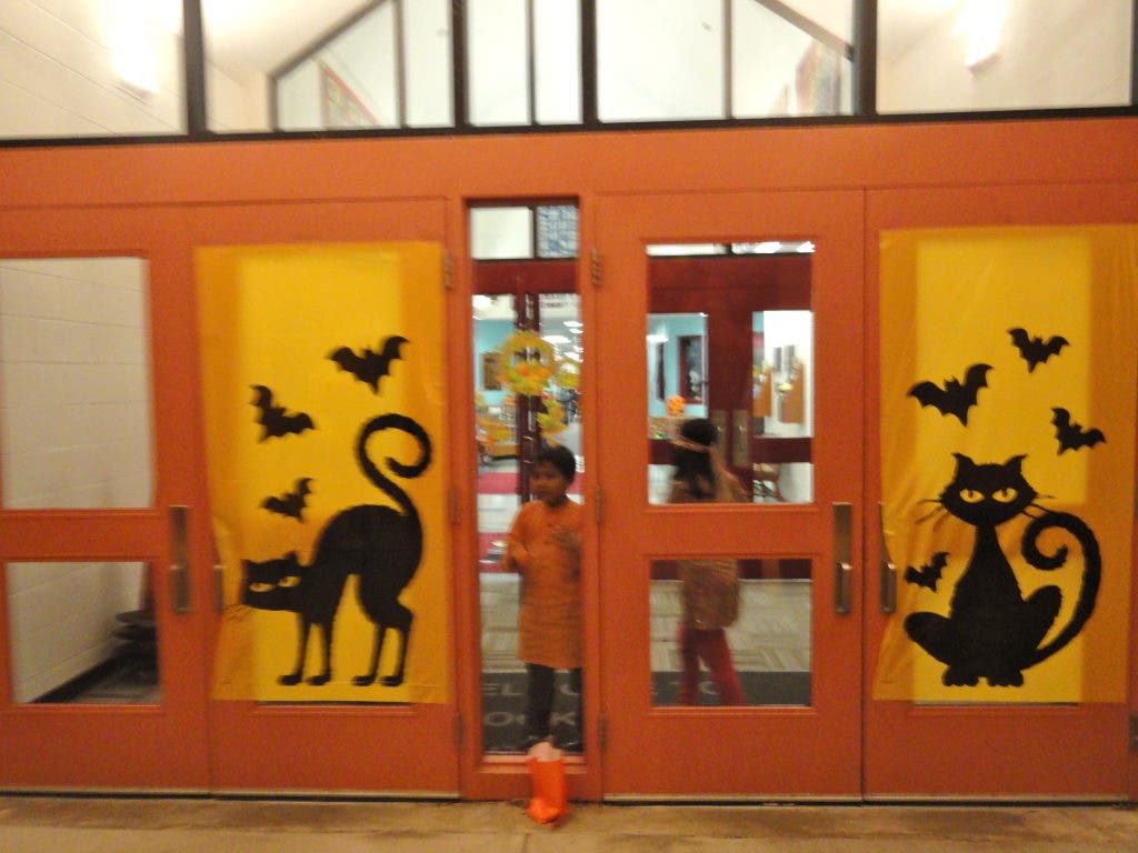 Rockburn Elementary PTA President Resigns After Halloween Parade Flap ...