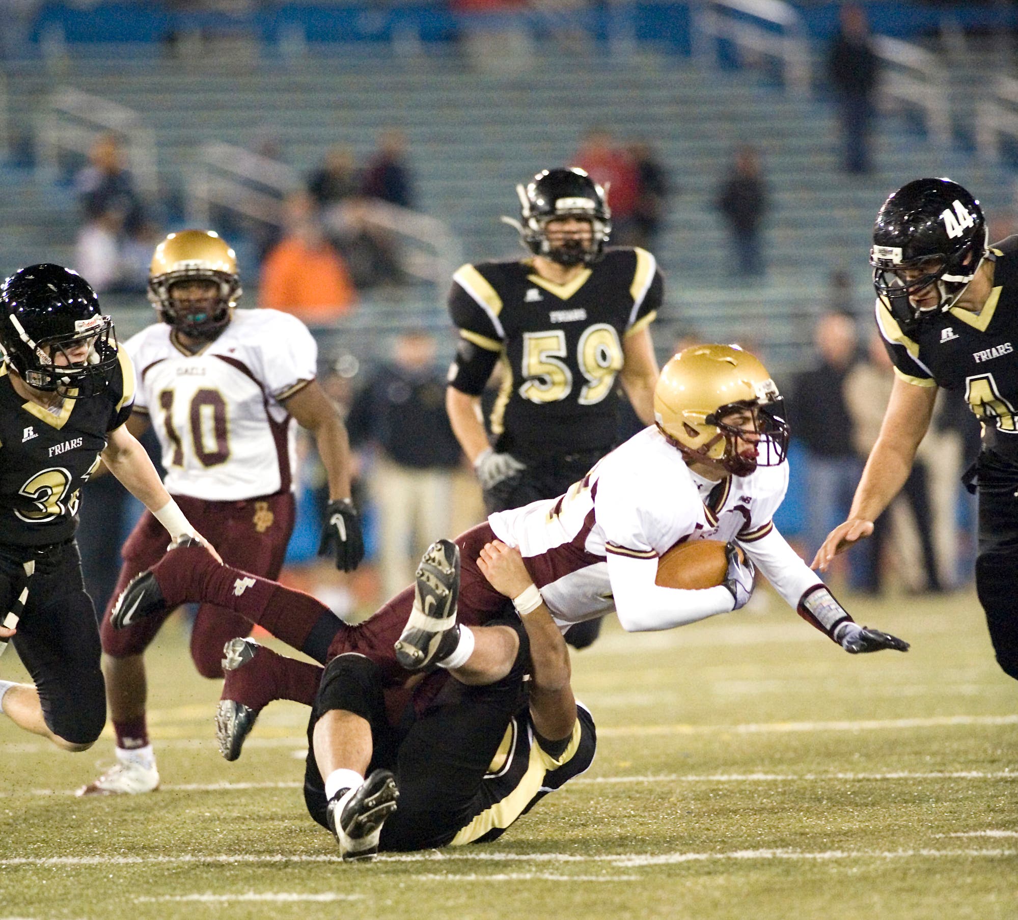 St. Anthony's Football Wins CHSFL AAA Title | Huntington, NY Patch