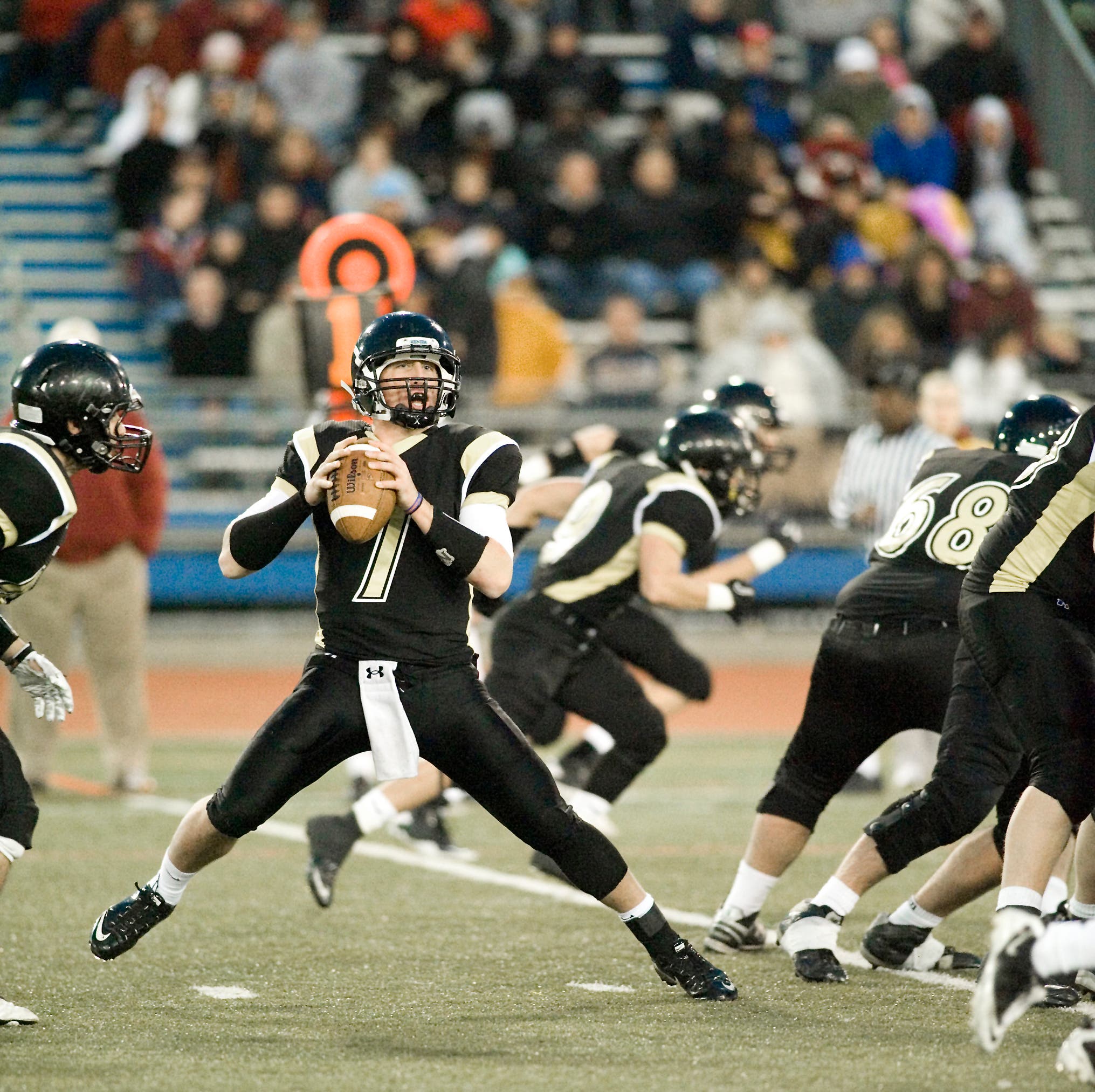 St. Anthony's Football Wins CHSFL AAA Title | Huntington, NY Patch