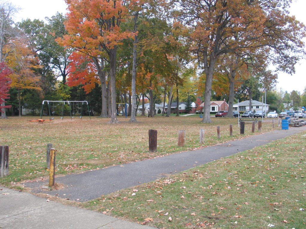 Great Escapes: Enjoy A Picnic or Book at an Area Park | Clawson, MI Patch