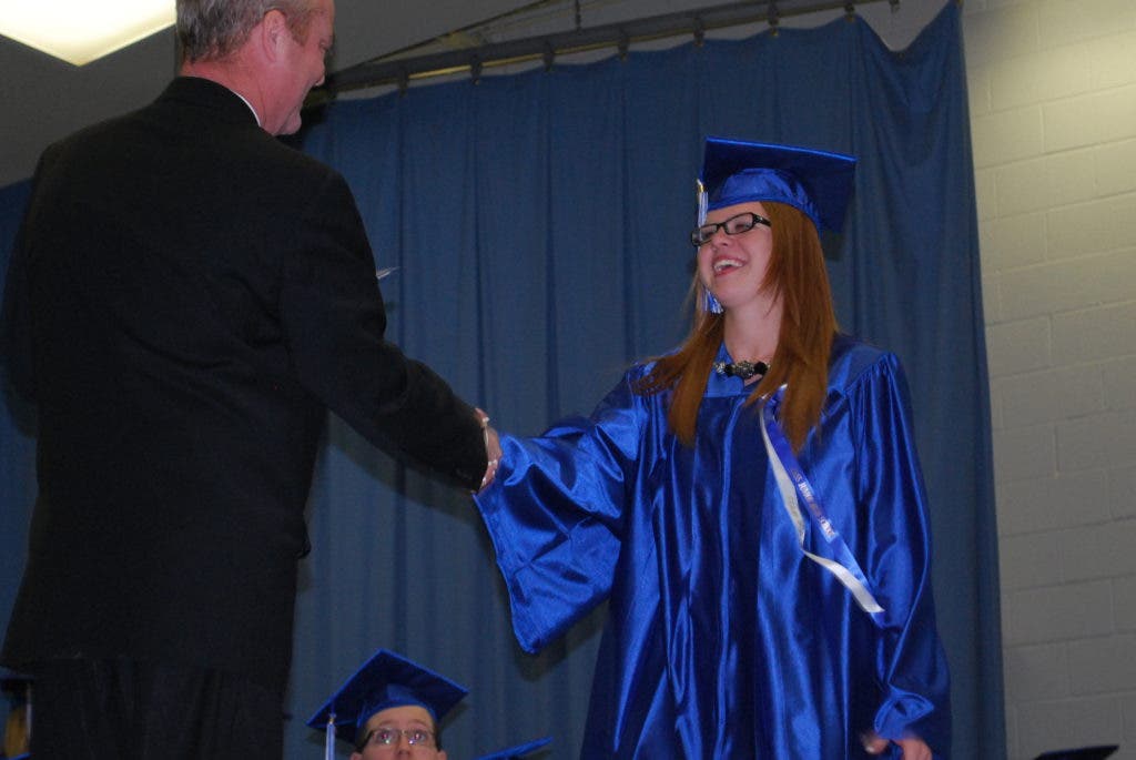 Cass Junior High Eighth-Grade Graduation (PHOTOS) | Darien, IL Patch