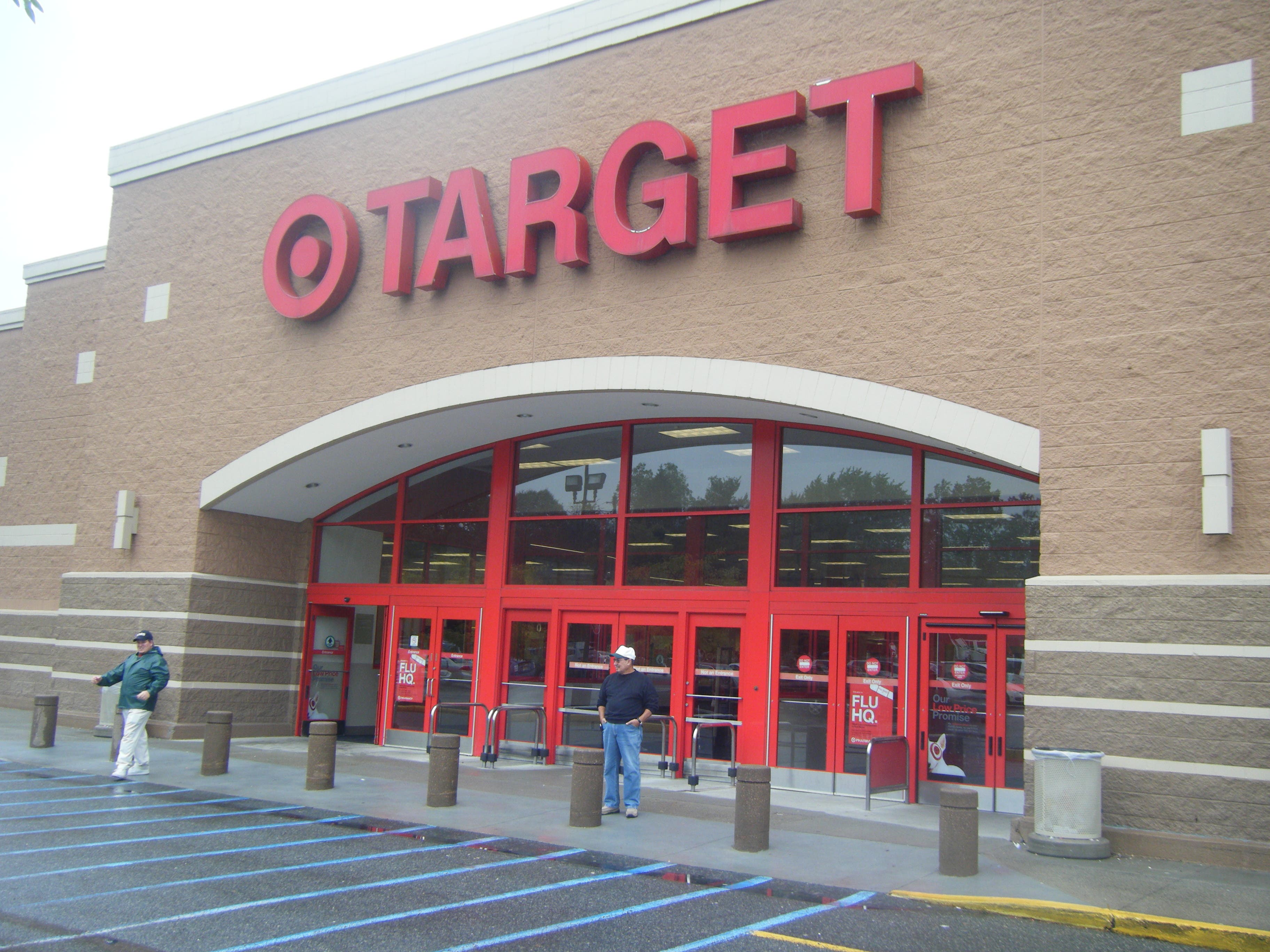 Clark Police Make Three Shoplifting Arrests at Target | Clark, NJ Patch