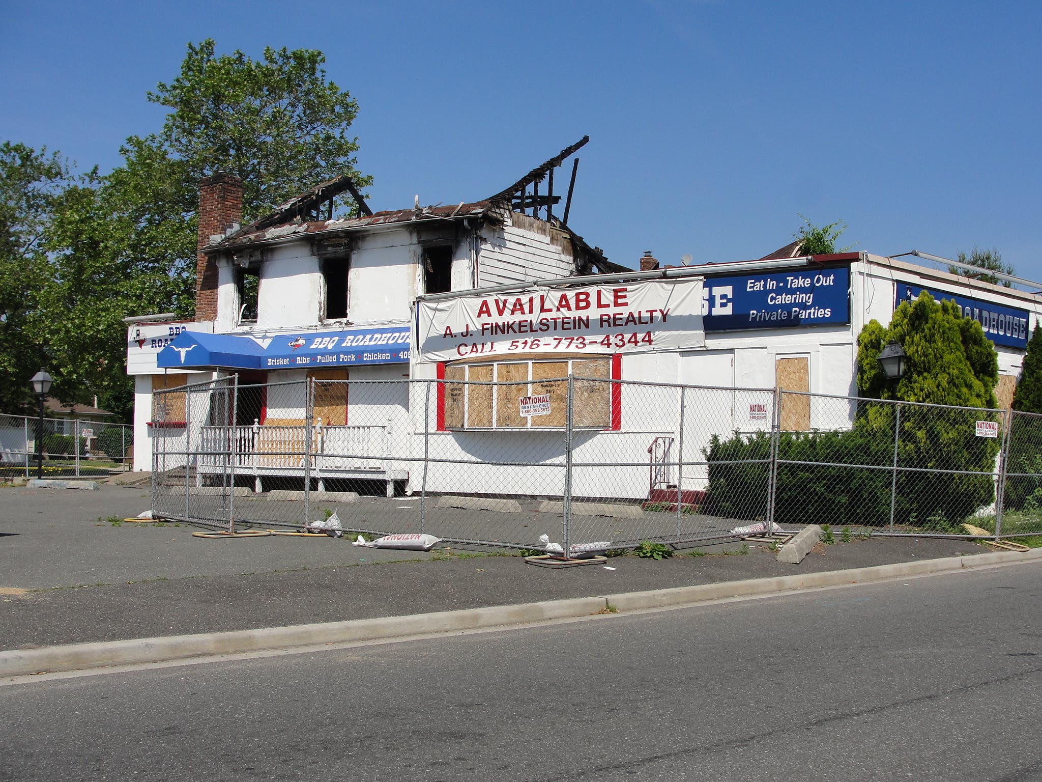 UPDATE: Demolition Nearly Complete on Former Smithville Cafe | Bellmore ...